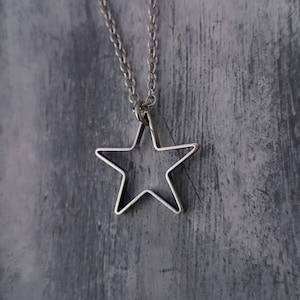 Silver Star Necklace Simple Star Outline Necklace Dainty - Etsy