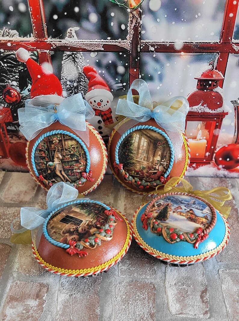 Set of 4 Handmade Christmas Baubles – Vintage Winter Scenes, 12 Cm ...