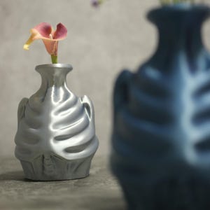 Skeleton Vase, Skull Horror Vase, Gothic Vase | Goth Spooky Home Decor ...