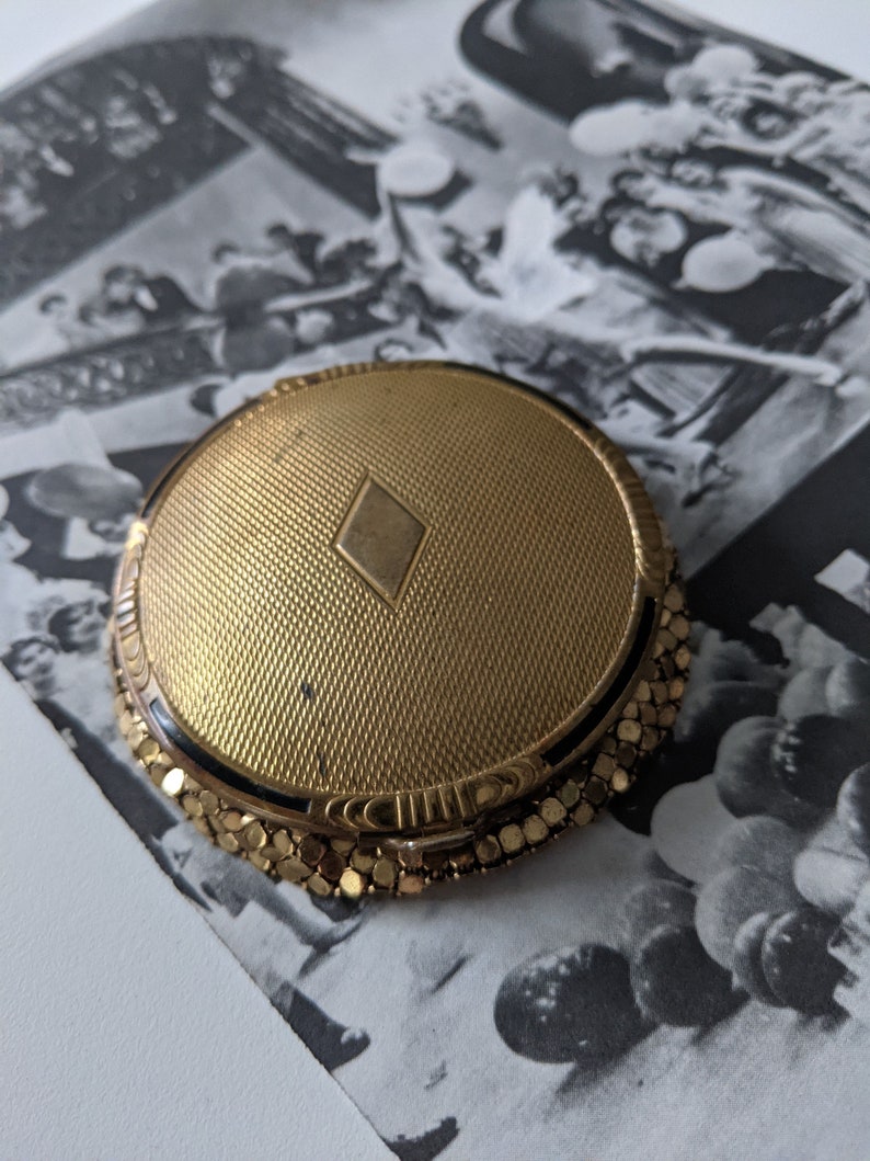 Vintage 1920s 1930s Mayfair by Evans Art Deco Mesh Compact - Etsy