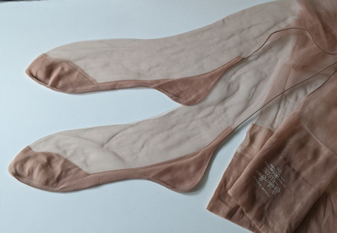 RARE Vintage 1940s 1950s Nylon Seamed Stockings - Etsy