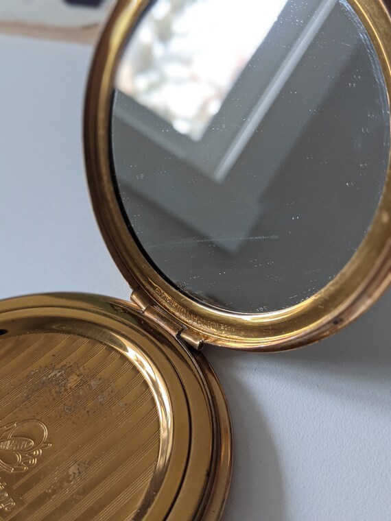 Vintage 1950s STRATTON Petit Point Compact - Gem