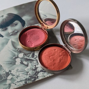 Vintage 1920s Powder Rouge Compacts - Etsy