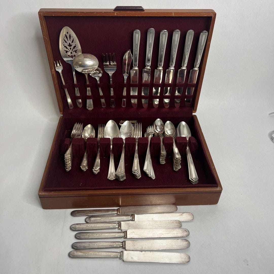 Antique 90 Piece Silverplate Silverware Flatware Lot Box Onedia Mary ...