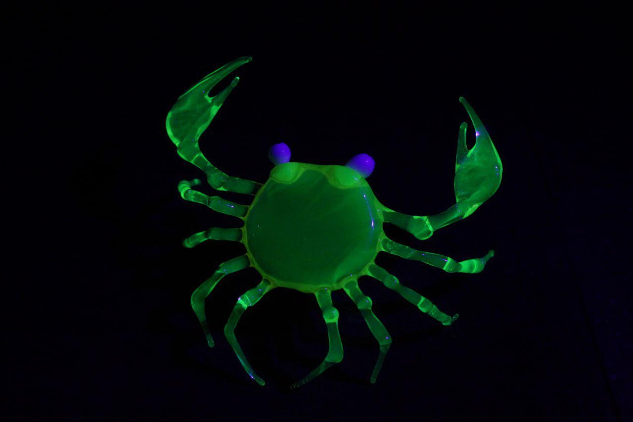 UV Reactive Vaseline Glass Crab – Unique Handmade Uranium Glass Art ...