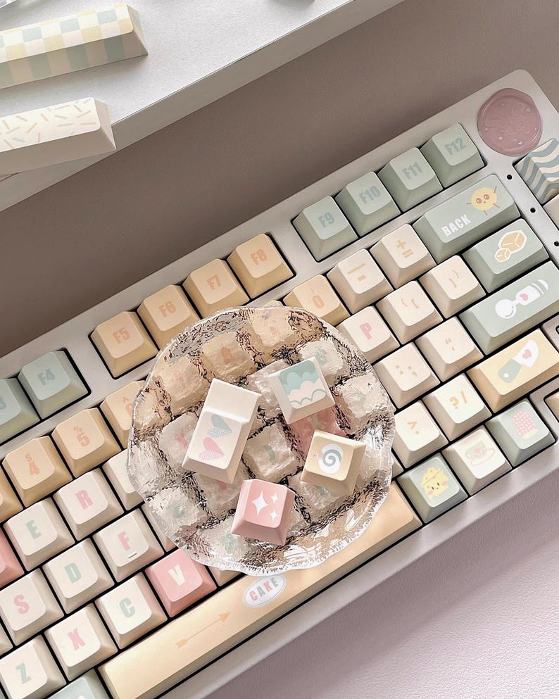 Cute Little Baking Chef Keycaps Set for Mechanical Keyboard, Bunny ...