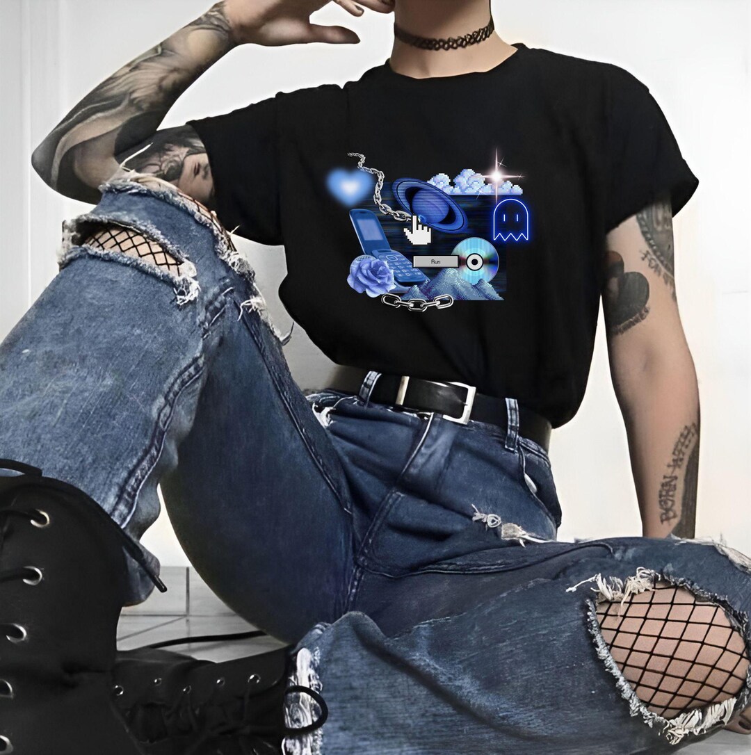 Cybercore Nostalgia: Vintage 2000's Cybergoth | Flip Phone | Blue ...