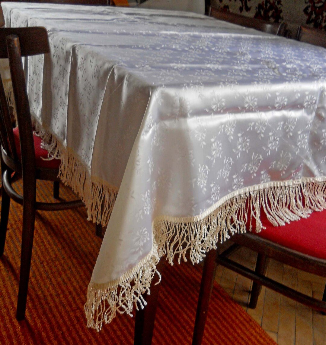 White Floral Jacquard Weave Table Cloth With Fringes Shiny Flowers ...