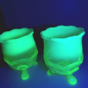 Antique Vaseline Spooner Manila Wreath and Shell Flint Glass Works - Etsy