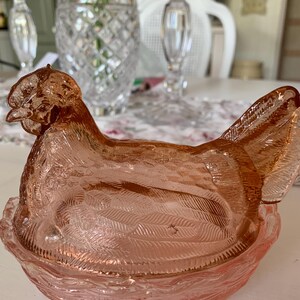 Vintage Pink Glass Hen on Nest or Swan Your Choice - Etsy