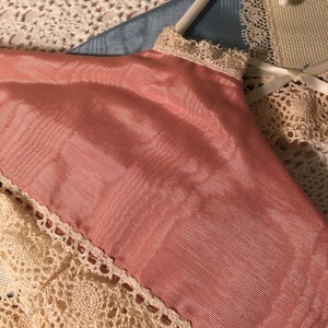 Hanger Covers ~ Vintage Handmade Hanger Covers for Your Fine Clothes ...