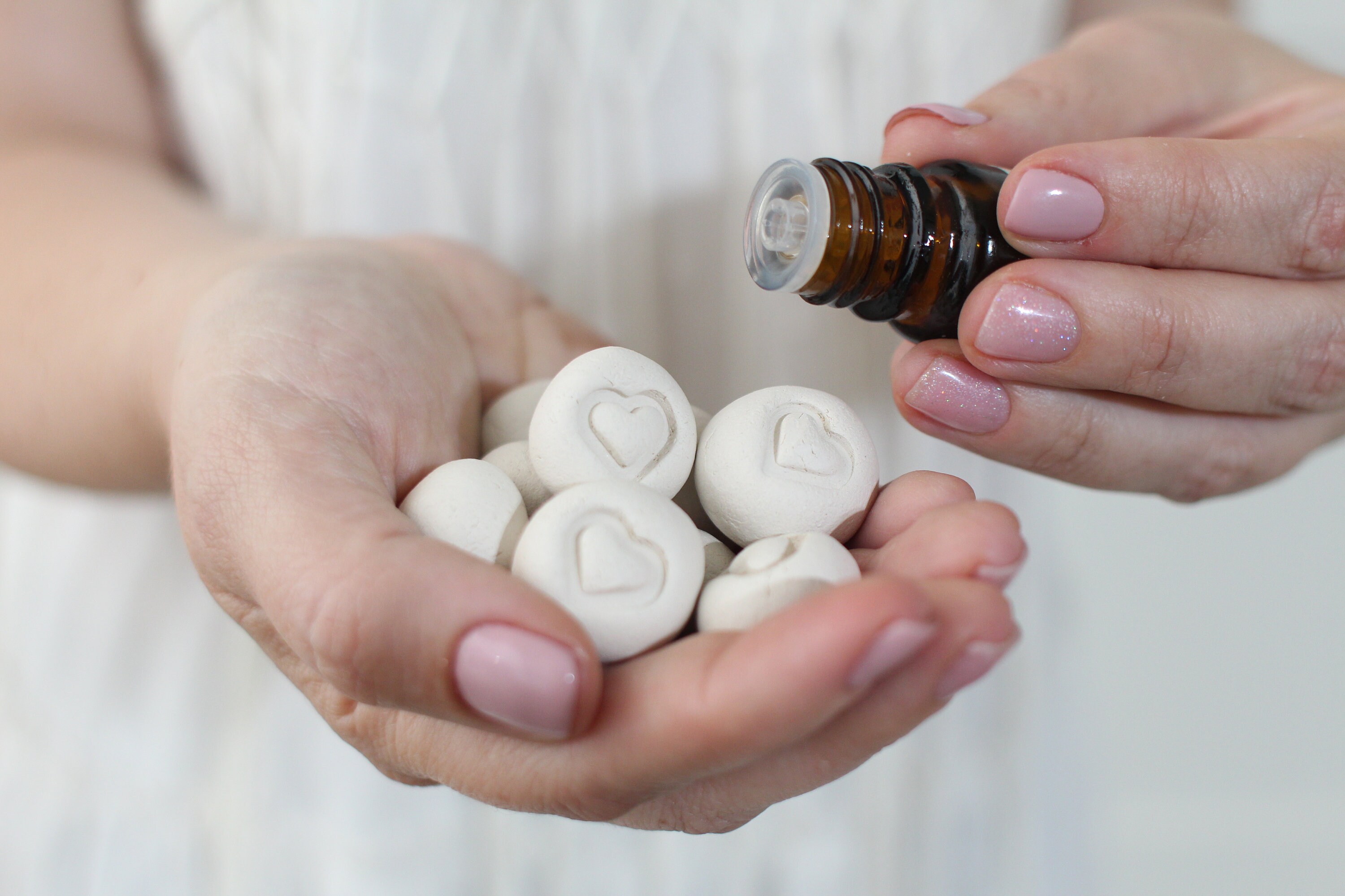 Aromatherapy Stones, Oil Diffuser, Ceramic Essential Oil Diffuser ...