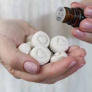 Aromatherapy Stones, Oil Diffuser, Ceramic Essential Oil Diffuser ...