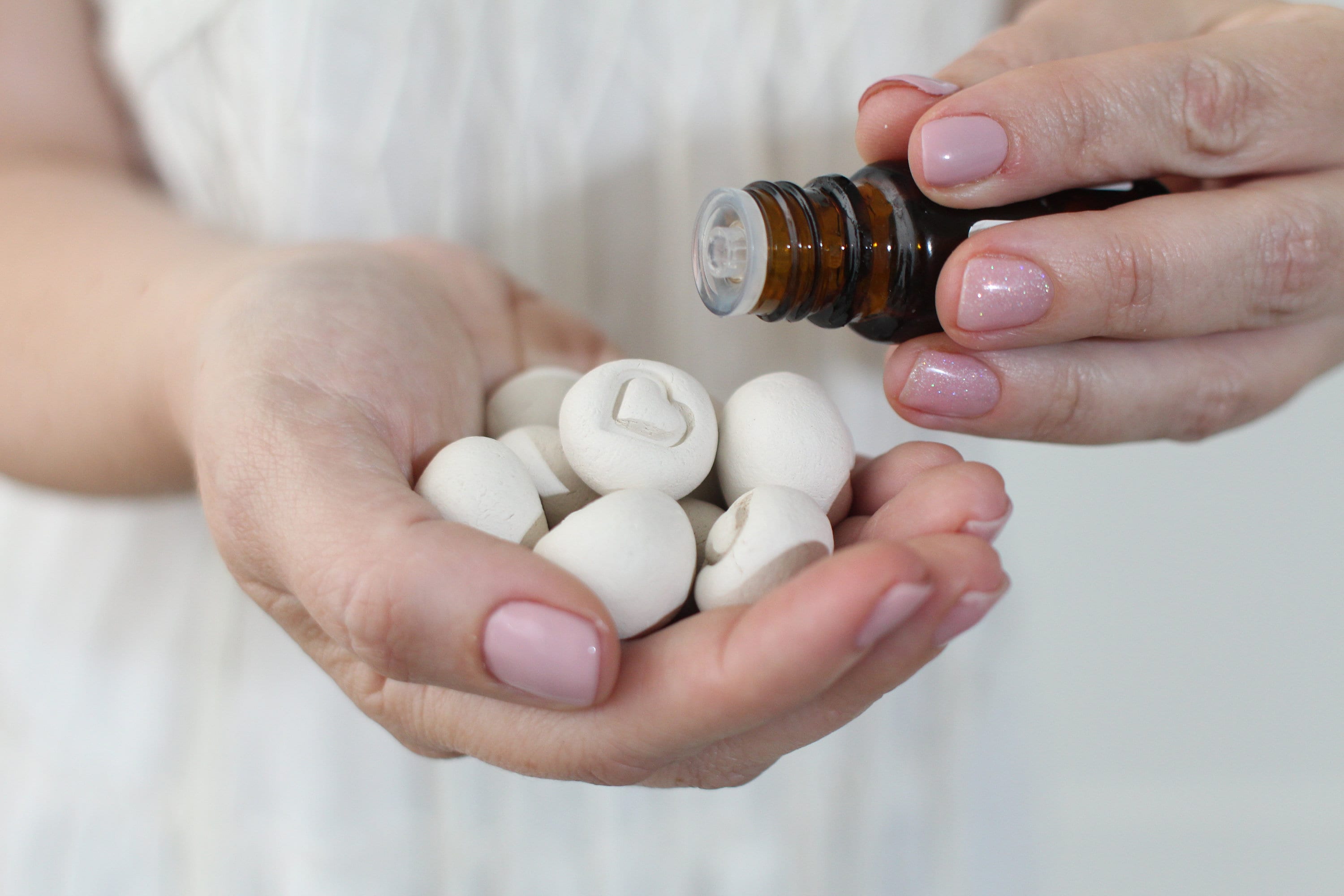 Aromatherapy Stones, Oil Diffuser, Ceramic Essential Oil Diffuser ...