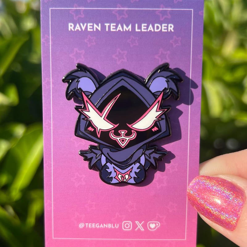 Raven Enamel Pin - Etsy
