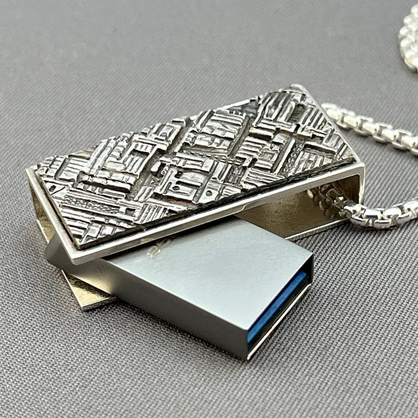 Flash Drive Necklace - Etsy