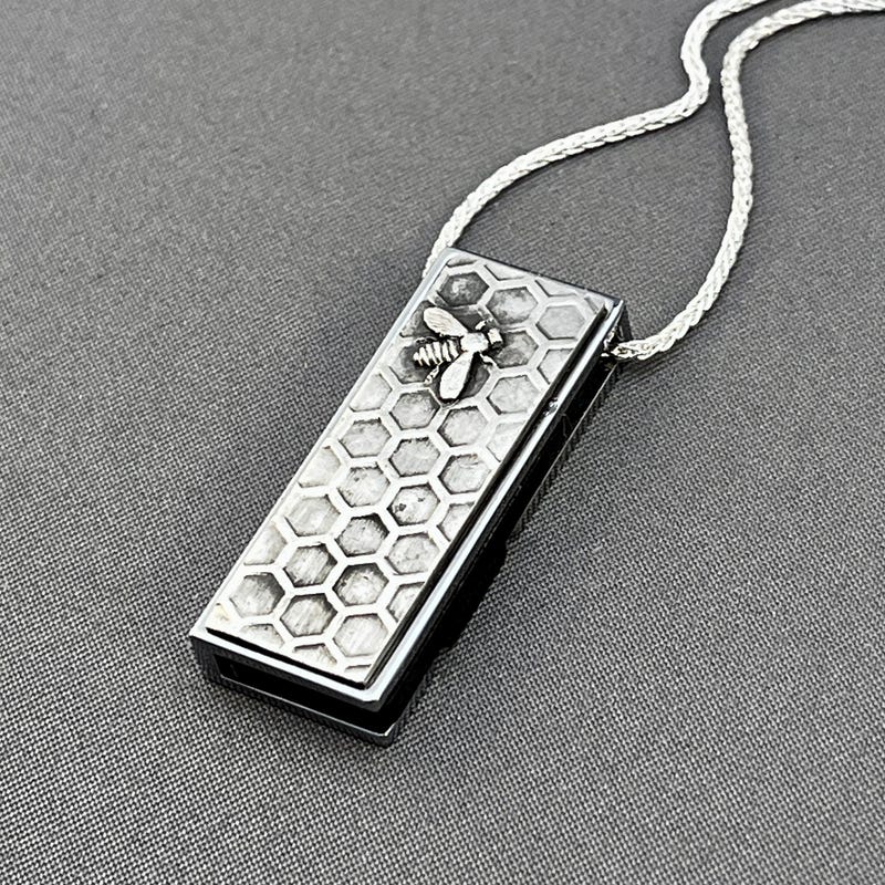 Flash Drive Necklace - Etsy