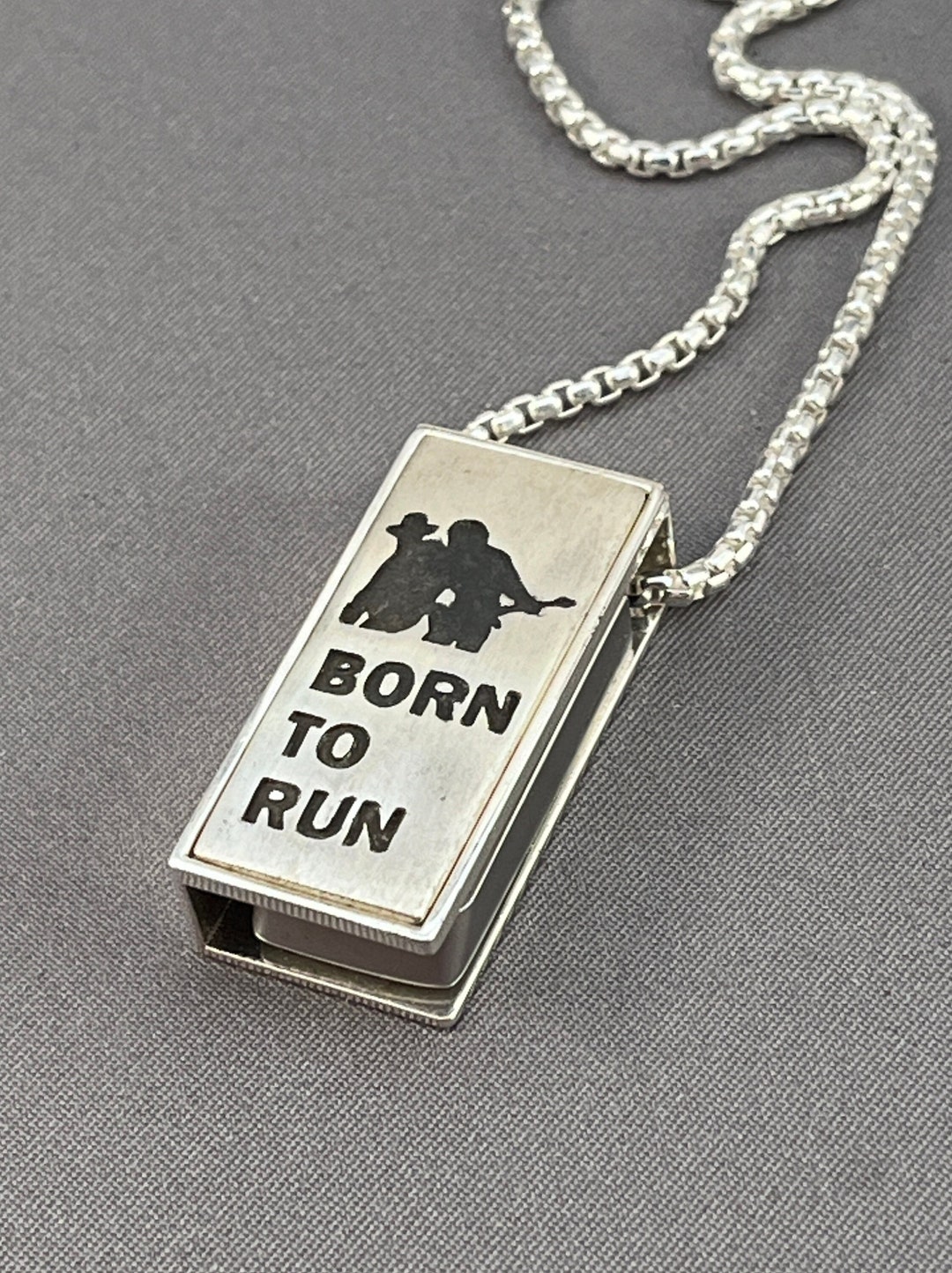 256 GB USB Flash Drive Necklace - Born to Run - Etsy
