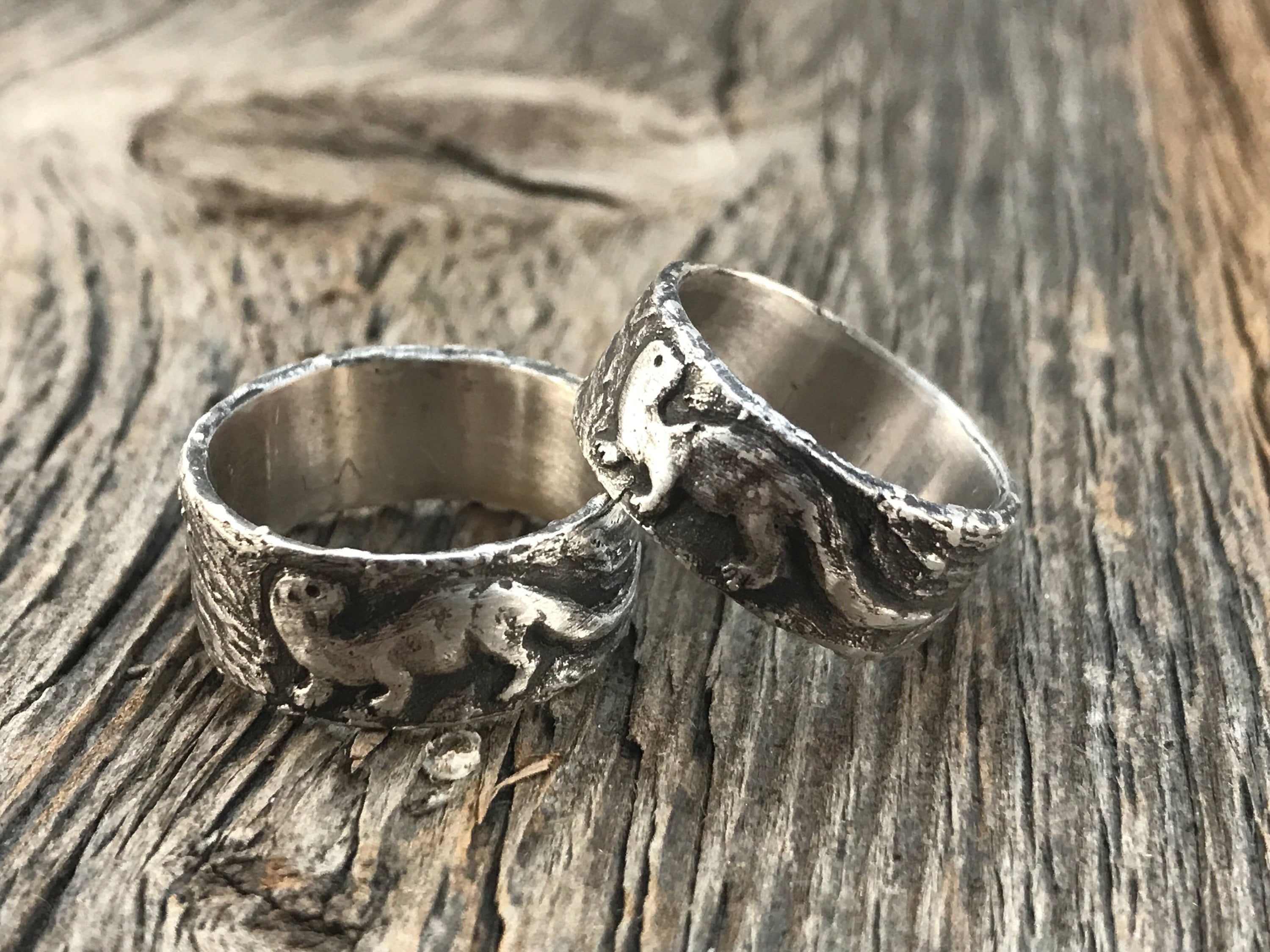 Otter Ring | Etsy