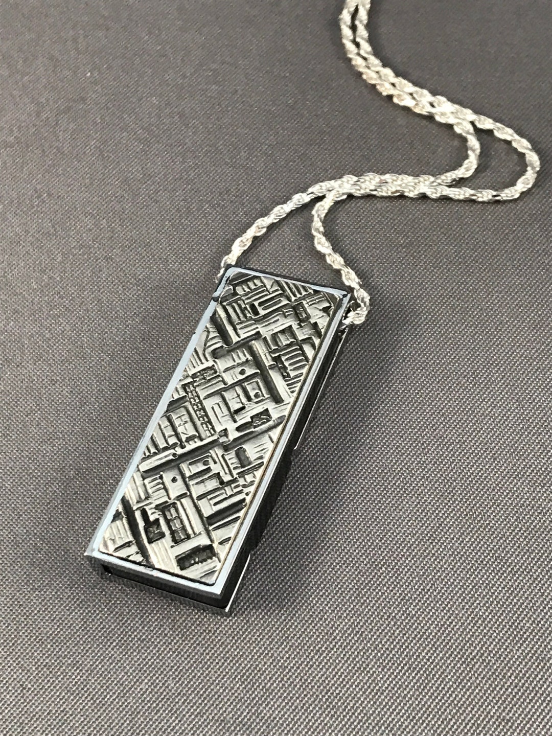 16 GB USB Flash Drive Necklace - Handmade Art Jewelry - Etsy