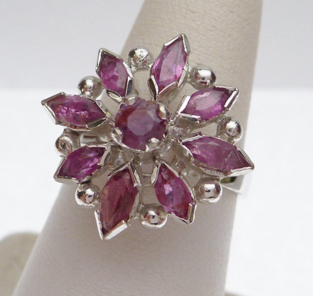 950 Silver and Ruby Star Flower Cluster Ring - Etsy