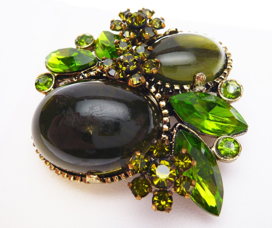 Shades of Green Floral Design Brooch - Etsy