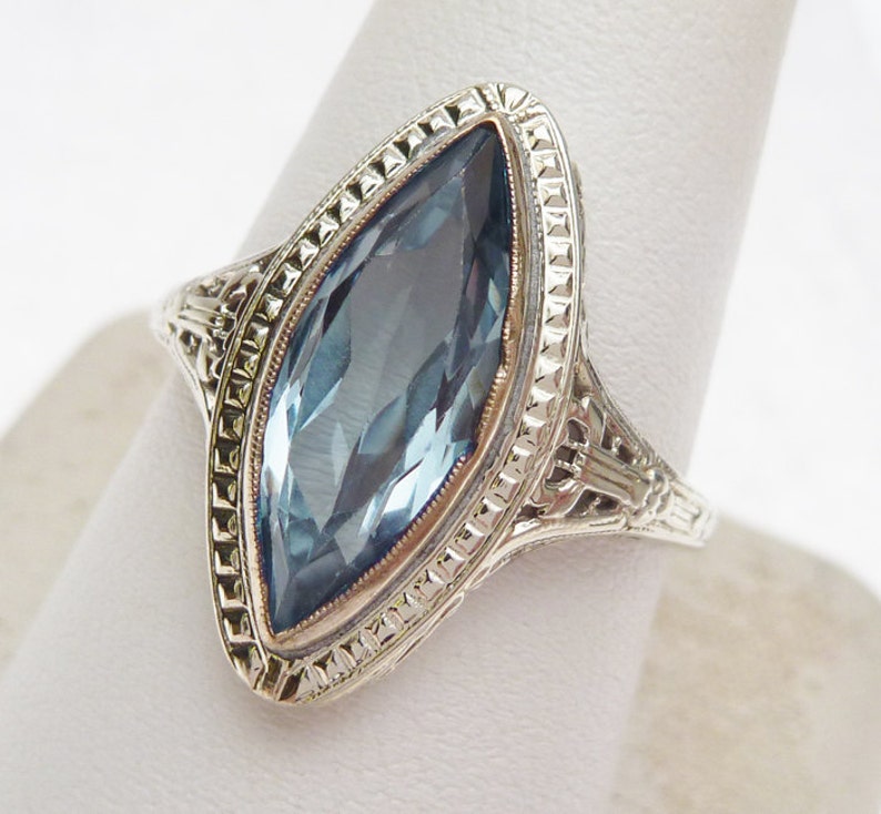 18K Art Nouveau Blue Marquise Filigree Ring - Etsy
