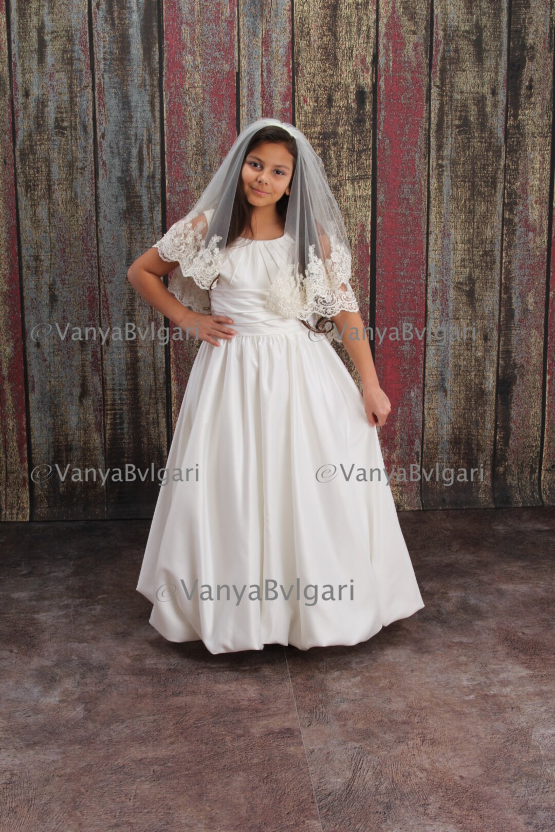 Buy Flower Girl's Veil, First Holy Communion Veil, Baptism Veil, Lace ...