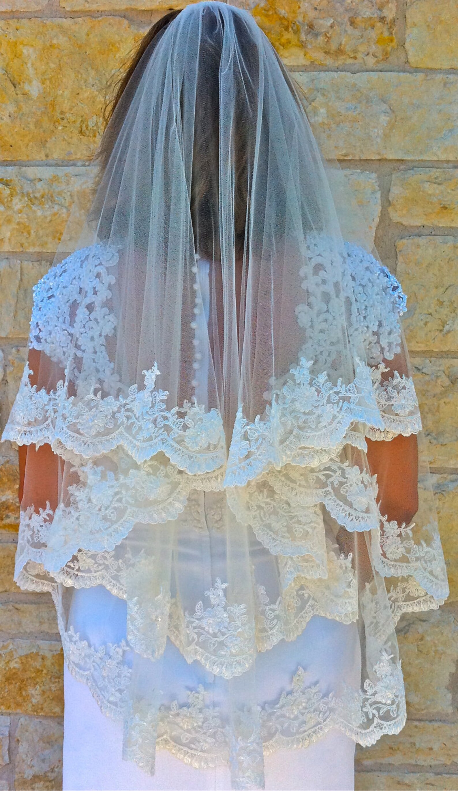 Lace Veil With Alencon Lace Edge Design With Beaded Trim in - Etsy