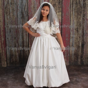 Buy Flower Girl's Veil, First Holy Communion Veil, Baptism Veil, Lace ...