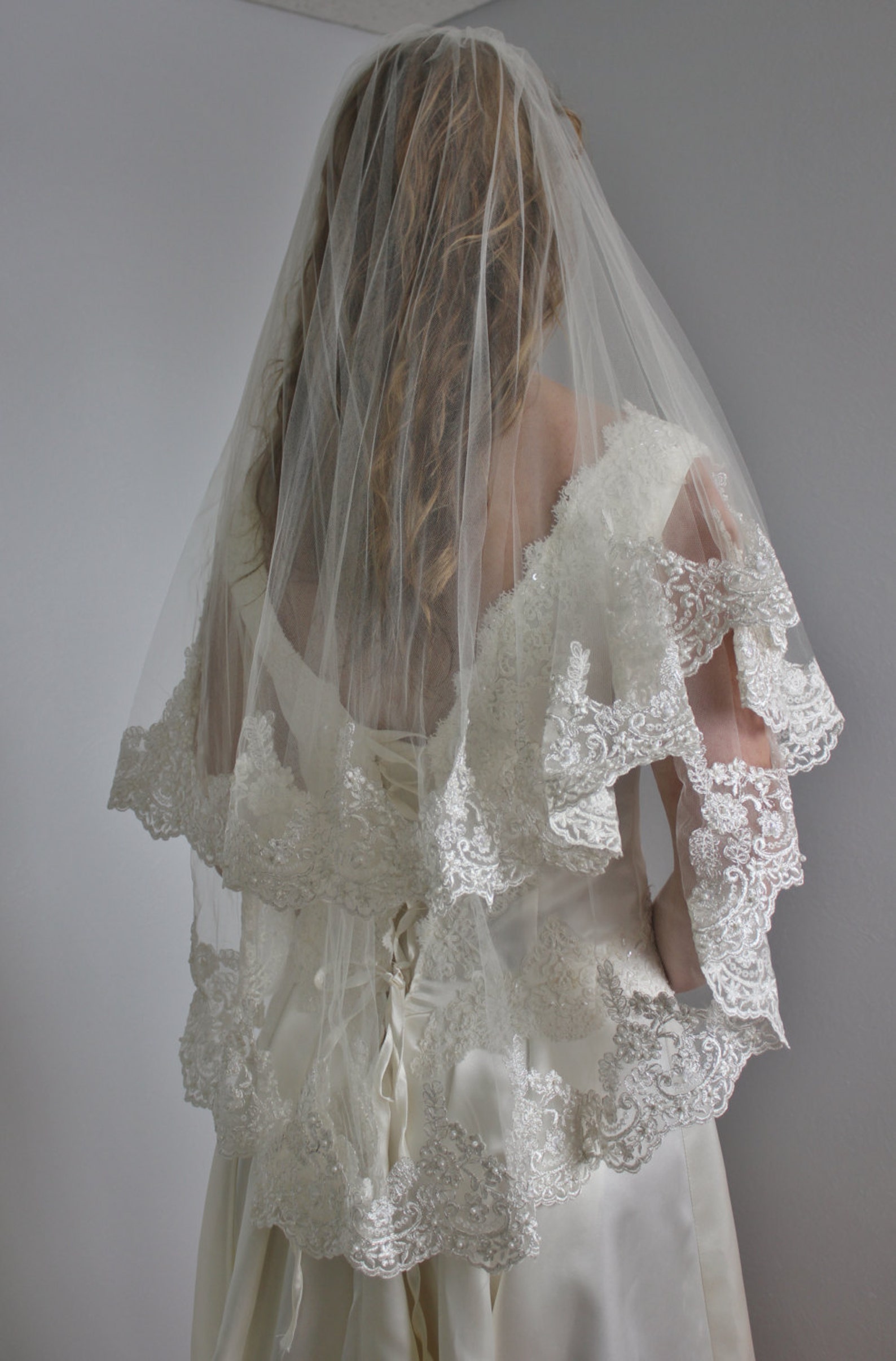 Lace Veil in Two Layers Fingertip With Beaded Wide Lace and - Etsy UK