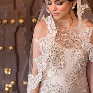 Beaded Lace Mantilla Fingertip Veil – Floral Embroidery, USA Made - Etsy