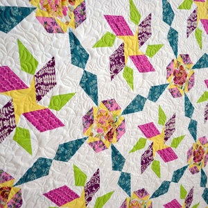 Periwinkle Swirl Quilt Pattern - Etsy