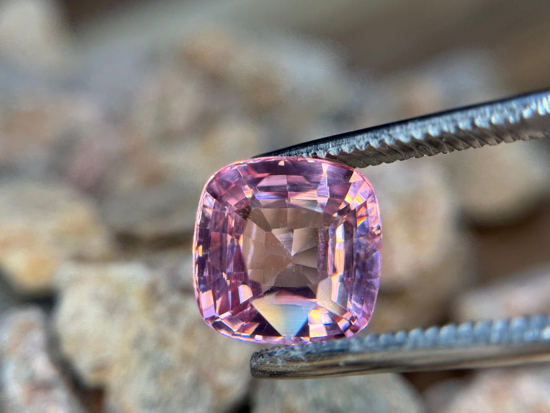 Pink Erbium YAG, Cushion Cut, 6.75 Carats - Etsy