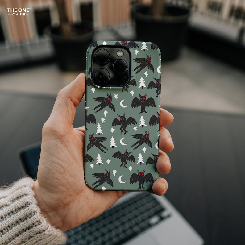 Green Mothman Pattern Cryptid Halloween Phone Case for iPhone 17 16e 15 ...