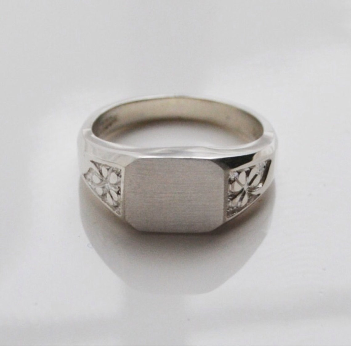 Men's Signet Ring hand Engraved Irish Men's Signet - Etsy