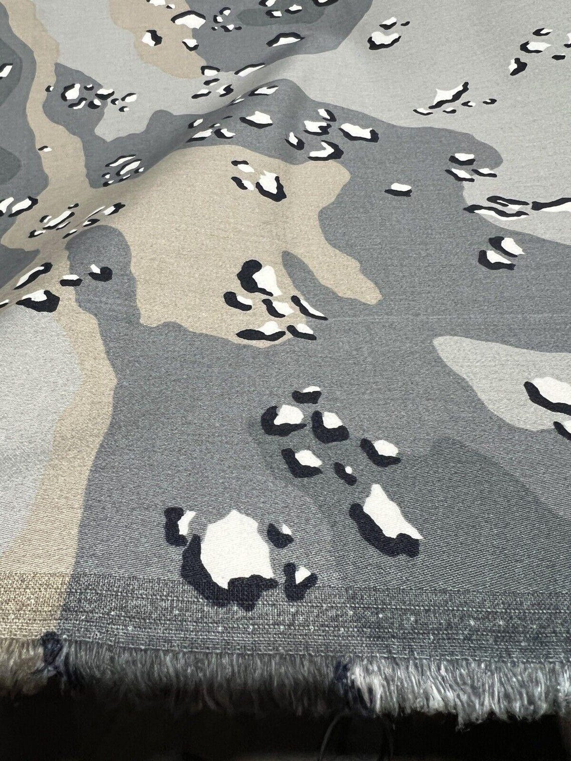 Six Color Chocolate Chip Gray Saudi Military Spec Twill Camo Apparel ...