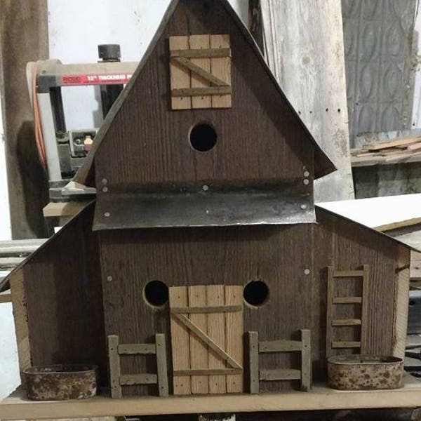 Barn Birdhouse - Etsy