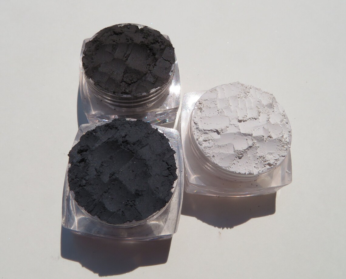 3 Matte Dark Eyeshadow Set Basic Matte Black Eyeliner Loose - Etsy