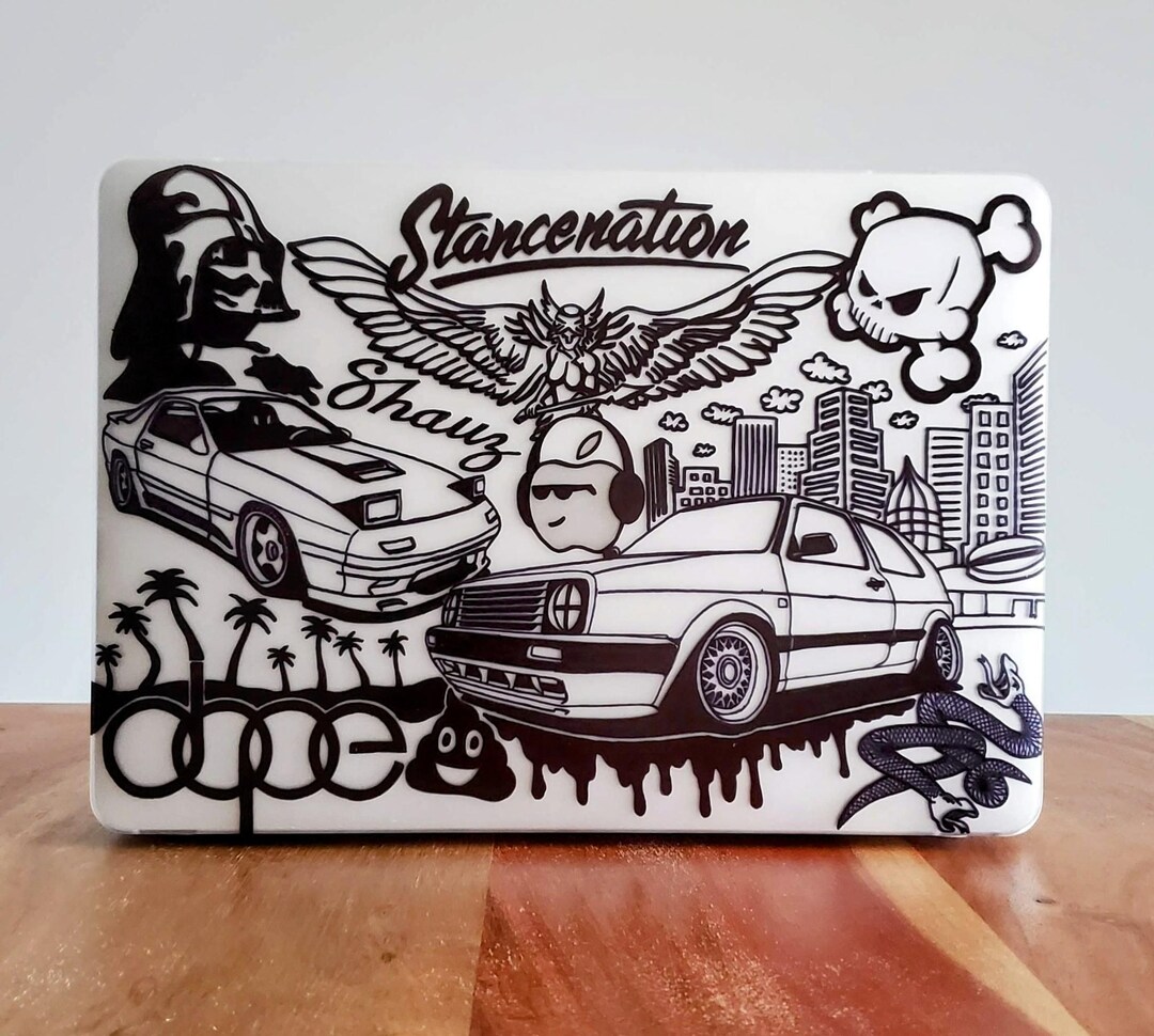 Custom Laptop Cover (hand-drawn From Scratch) - Etsy
