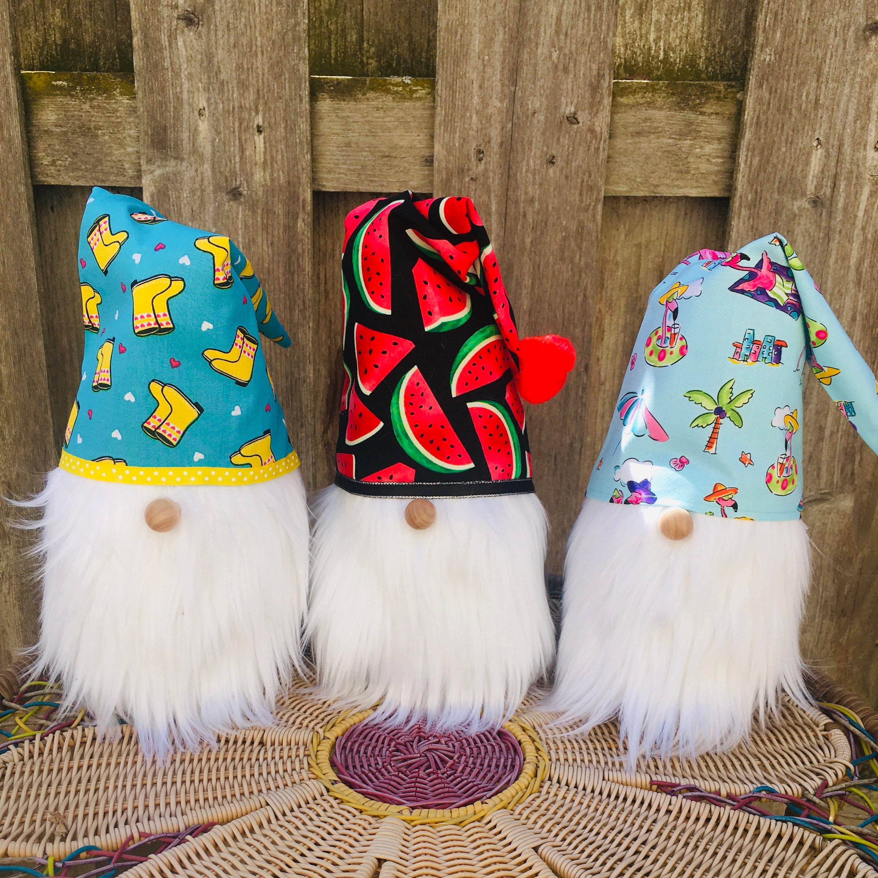 Margaritaville Gnome, Jimmy Buffet, Interchangeable Hats Gnome, Sitting ...