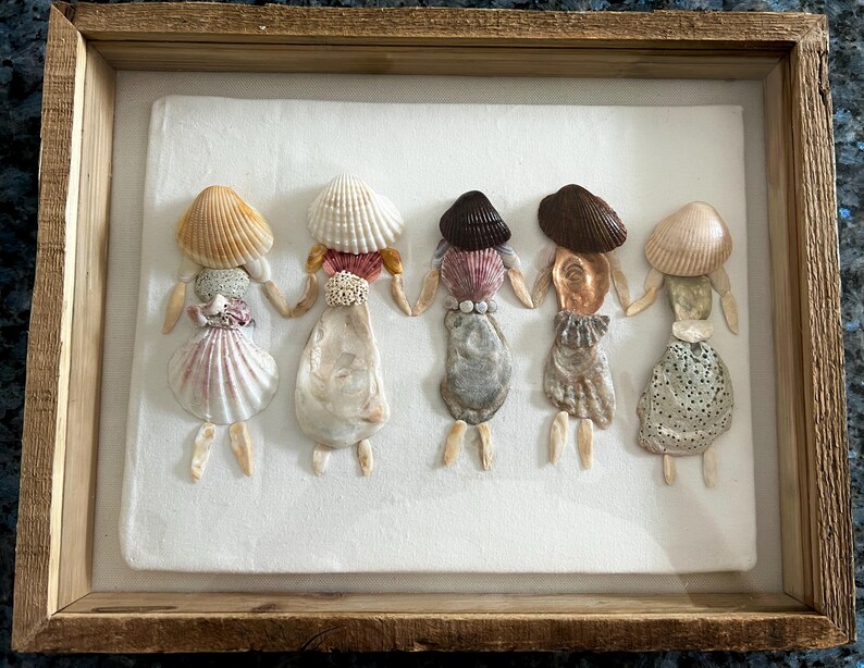 5-6 Personalized Sea Shell People & Pets (dogs/cats) in a [11x14 ...