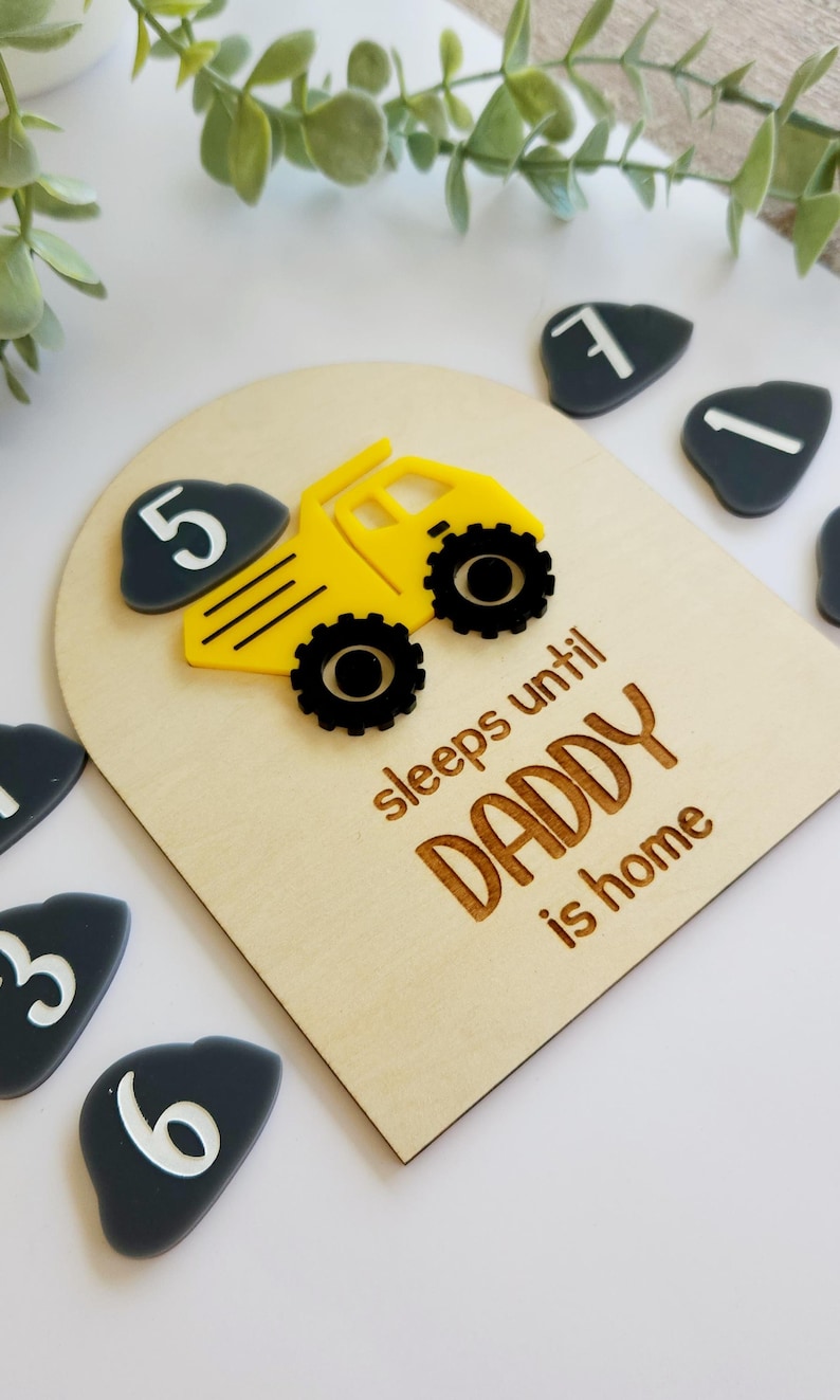 Personalised, Magnetic Countdown Until Daddy / Mummy is Home Sign, Wood ...