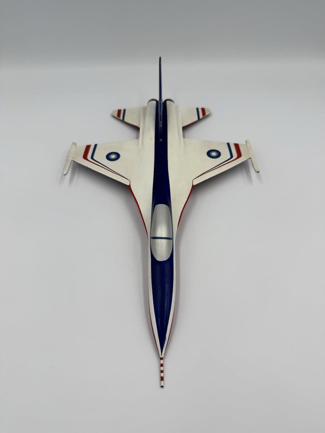 Large Ching-kuo Taiwan IDF Jet Fighter Metal Desk Presentation Model No ...