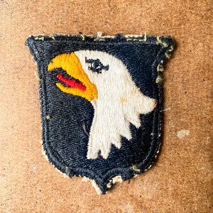Vintage Girl Scout Badge Scout Badges Troop Badge Scamper Badge ...