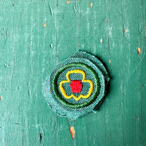 Vintage Brownie Daisy Troop Girl Scout Badges - Gem
