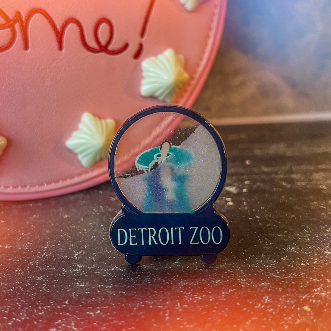 Coraline Snow Globe Pin - Etsy