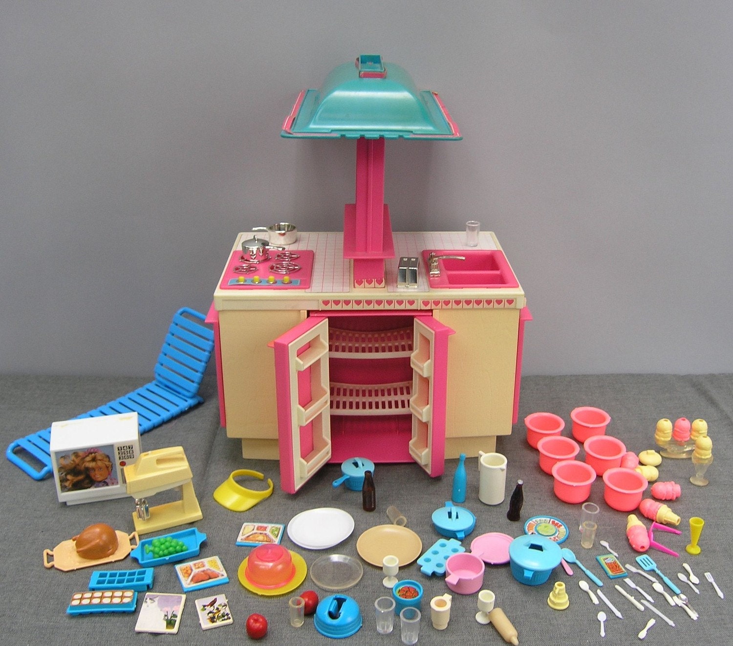 Vintage Barbie Kitchen Set