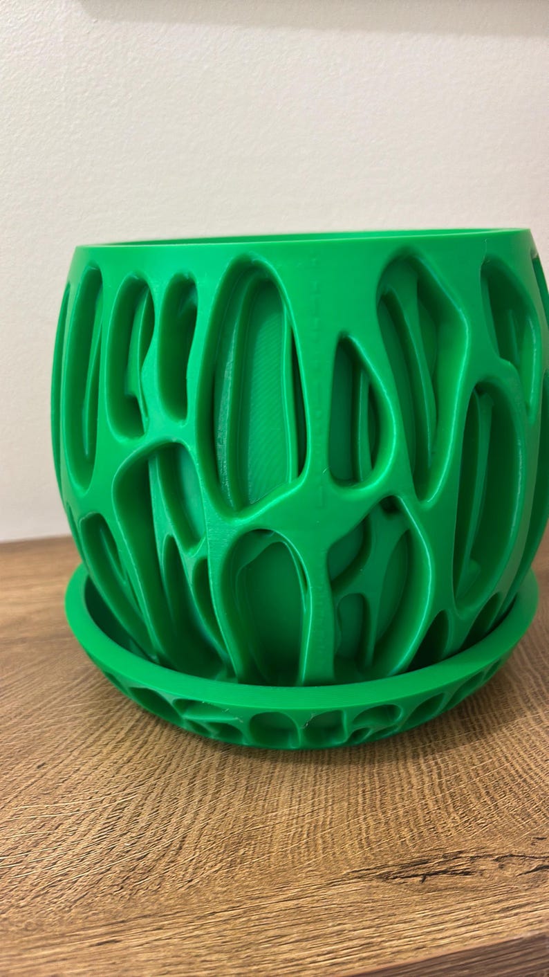The SLIME Planter | Modern Indoor/outdoor Plant Pot | Available in ...