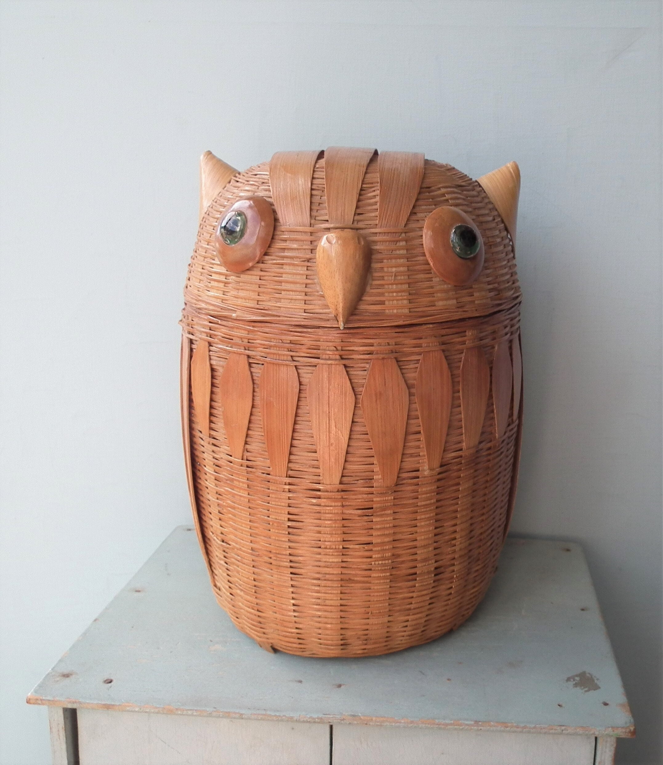 Vintage Storage Basket Figural Owl Basket Large 8 Woven Wicker Rattan ...